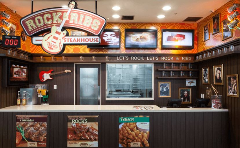 Rock & Ribs Steakhouse chega a Curitiba, inspirada no estilo americano